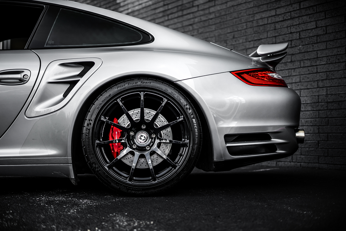 Flat 6 Motorsports - Aftermarket Porsche Specialists