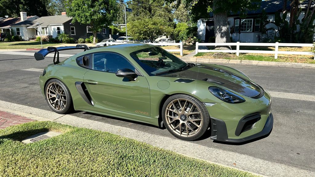 RSNV Wing Risers for 718 GT4 | Flat 6 Motorsports