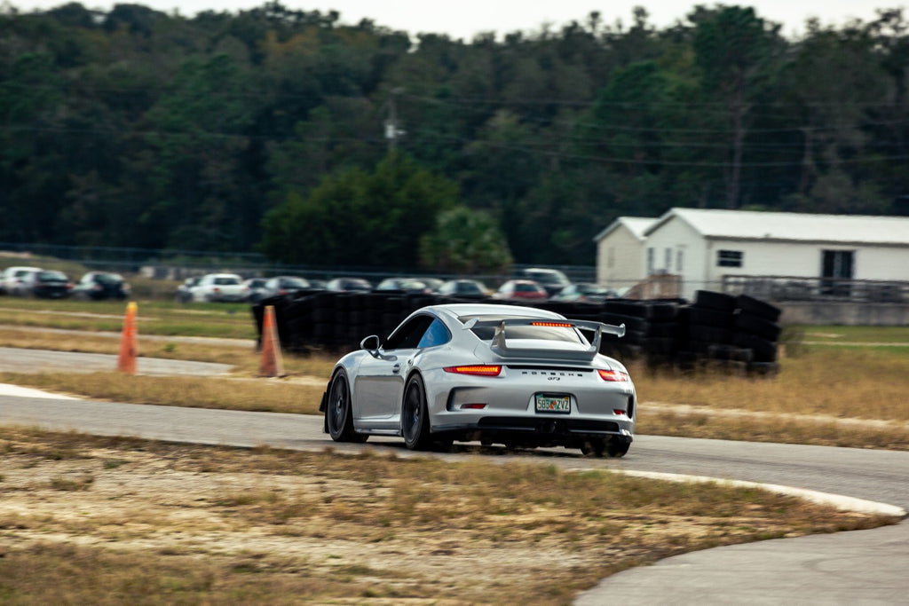 Verus Engineering - OEM Wing Riser Kit (991 GT3)